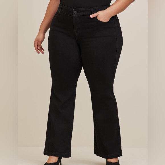 torrid | Jeans | Torrid Premium Stretch Bombshell Flare Jeans | Poshmark
